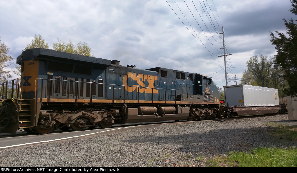 CSX 584